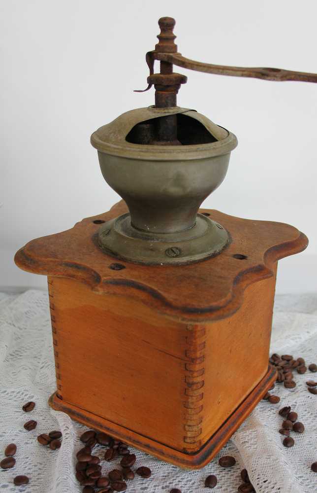 Antike Kaffeemühle 'Zasenhaus' - BLUE COTTAGE shop