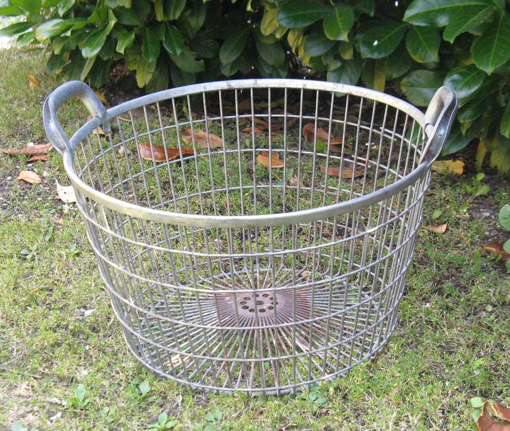 alter großer Erntekorb mit Patina - BLUE COTTAGE shop