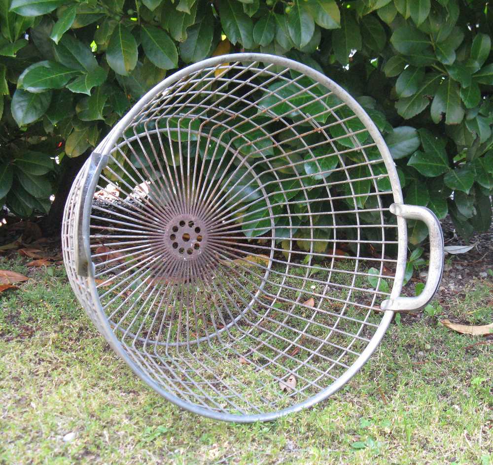 alter großer Erntekorb mit Patina - BLUE COTTAGE shop