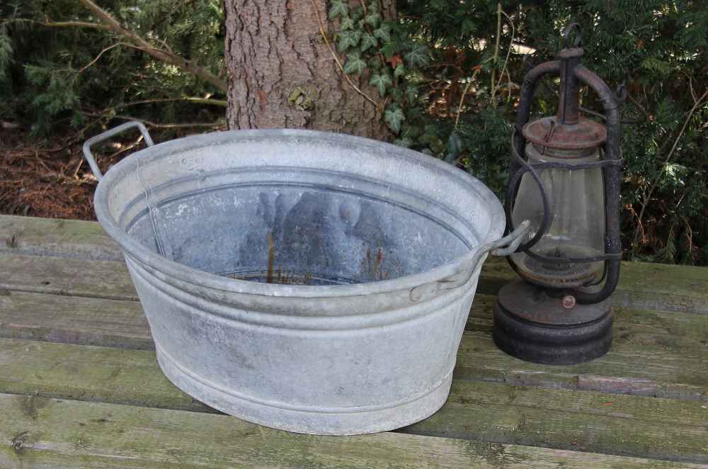 kleine alte Zinkwanne - jetzt im BLUE COTTAGE shop