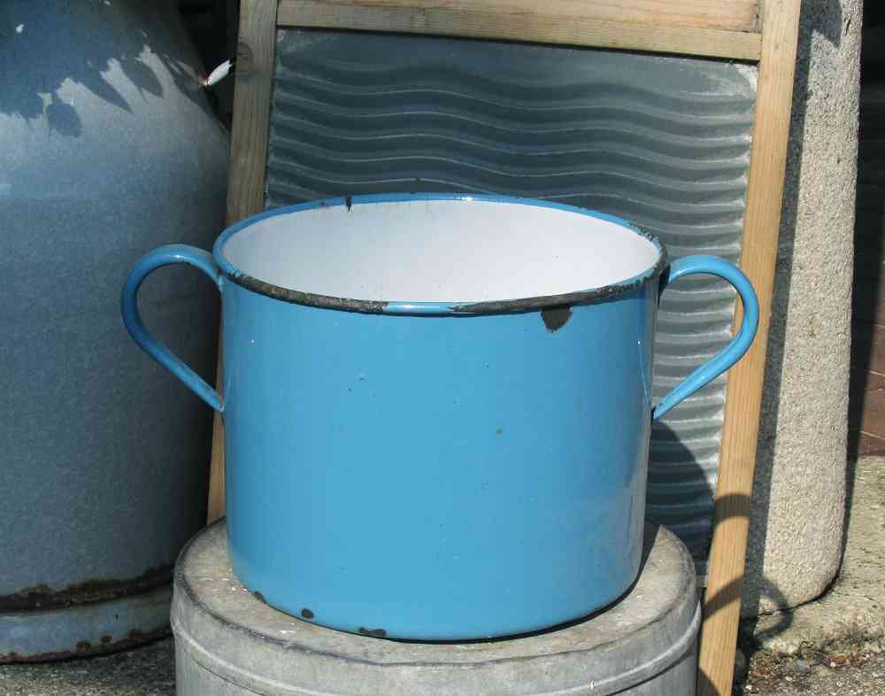 grosser alter Emaille Topf seltene Farbe - BLUE COTTAGE shop