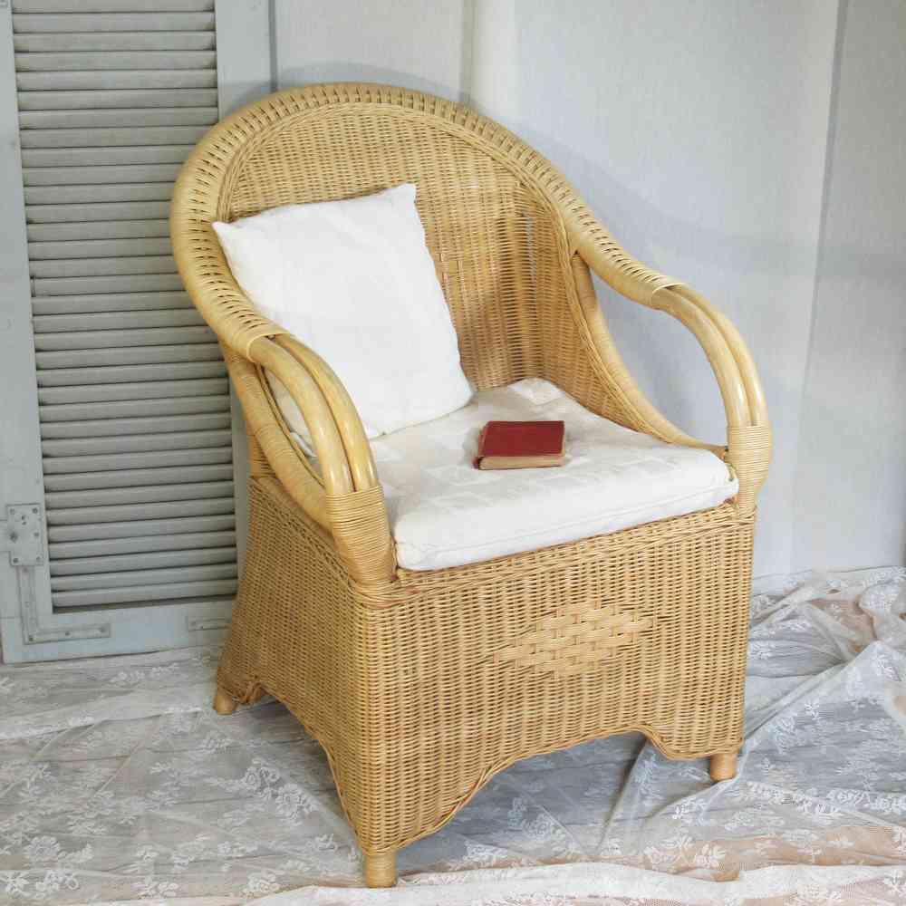 schöner Korbsessel bequemer Rattansessel - BLUE COTTAGE shop